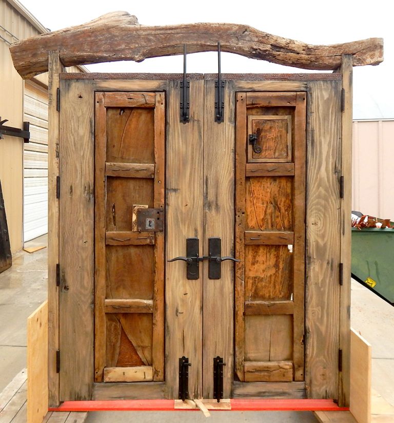 Rustic Santa Fe Gate - La Puerta Originals